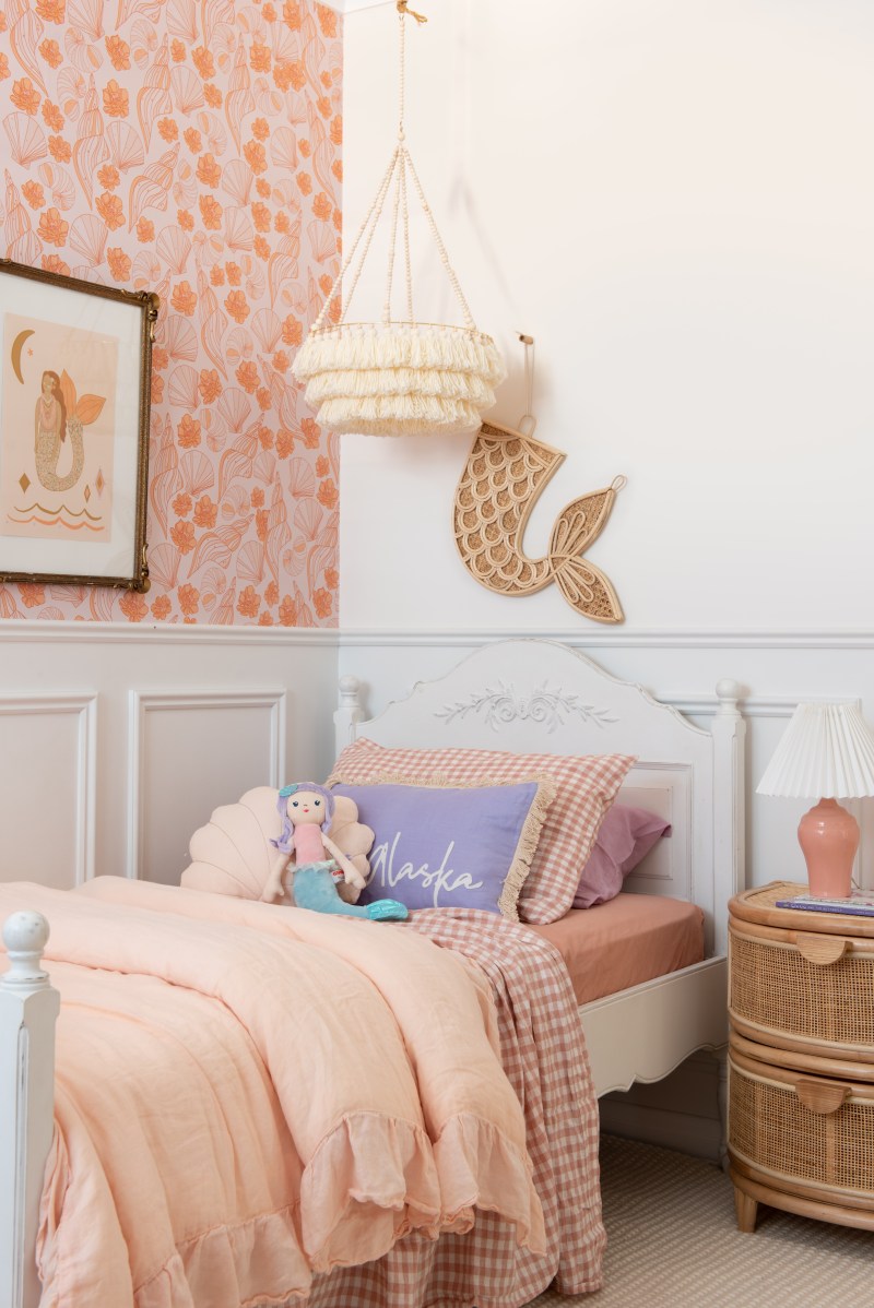 Mermaid Girls Room Reveal – Alaska’s Bedroom Makeover – Miss Kyree Loves